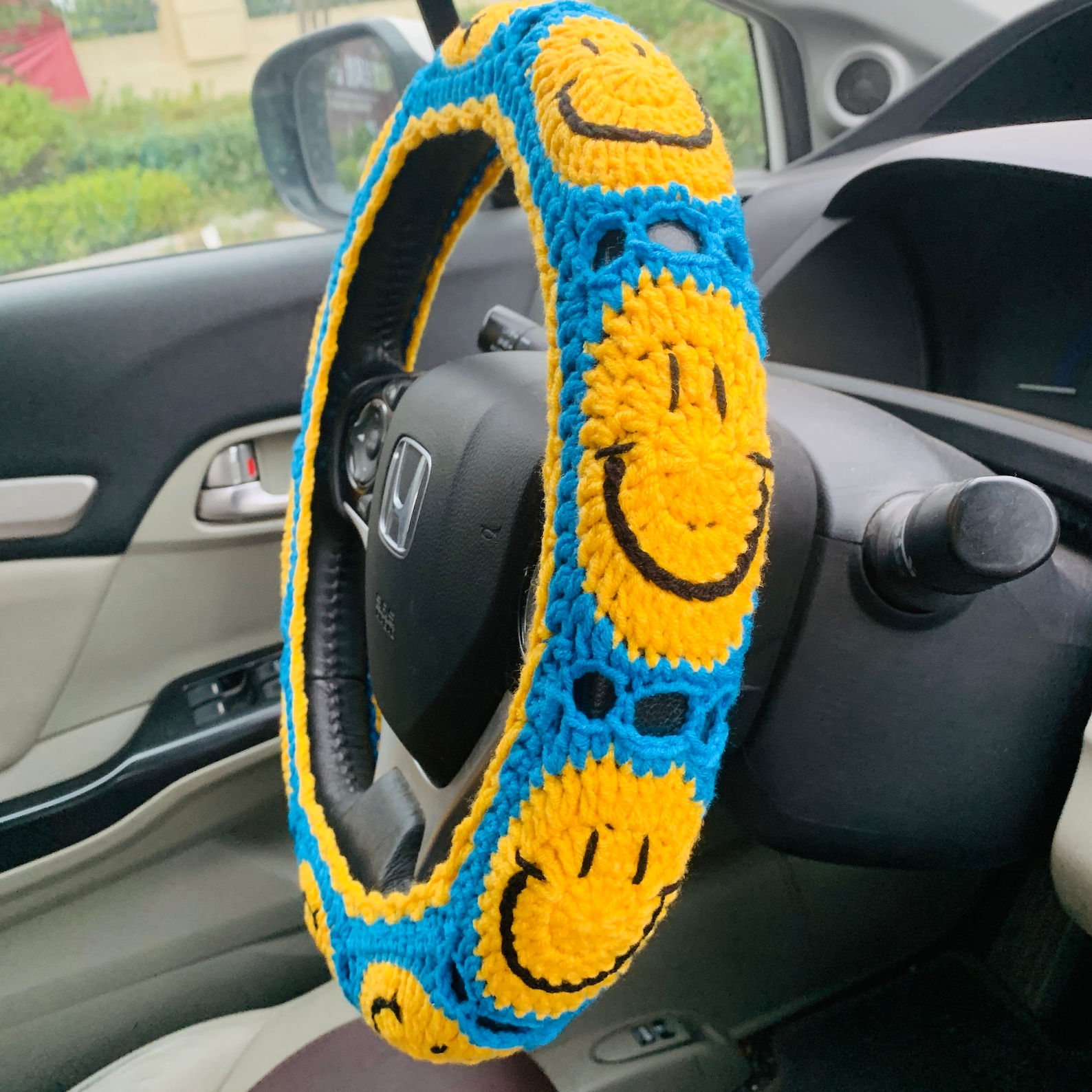 Handmade Crochet Smiley Face Steering Wheel Cover for Women, Cute Daisy ...