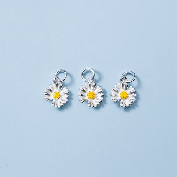 Daisy Charms - Etsy