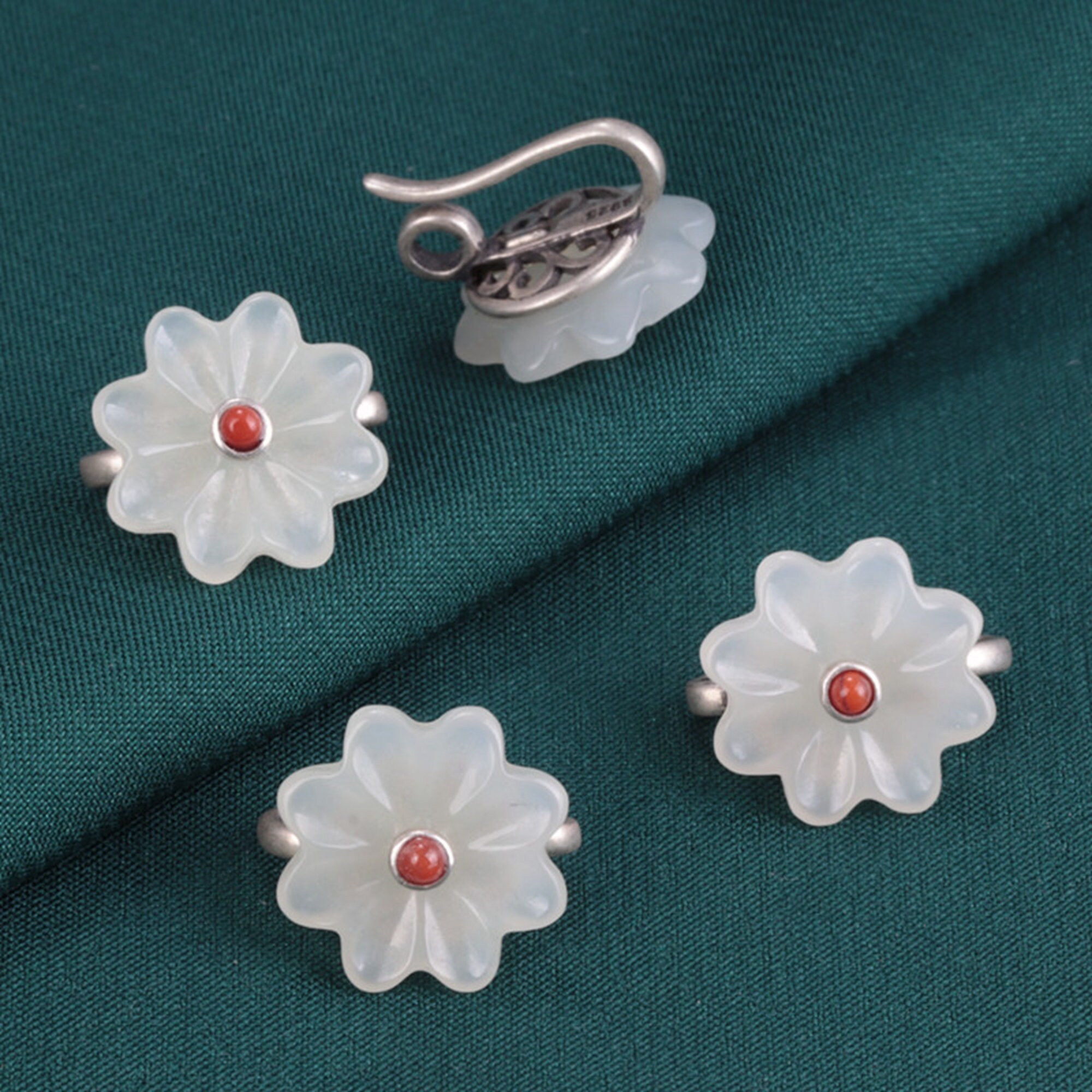Sterling Silver Daisy Flower S Clasp W/ Jade Inlaid Sterling - Etsy