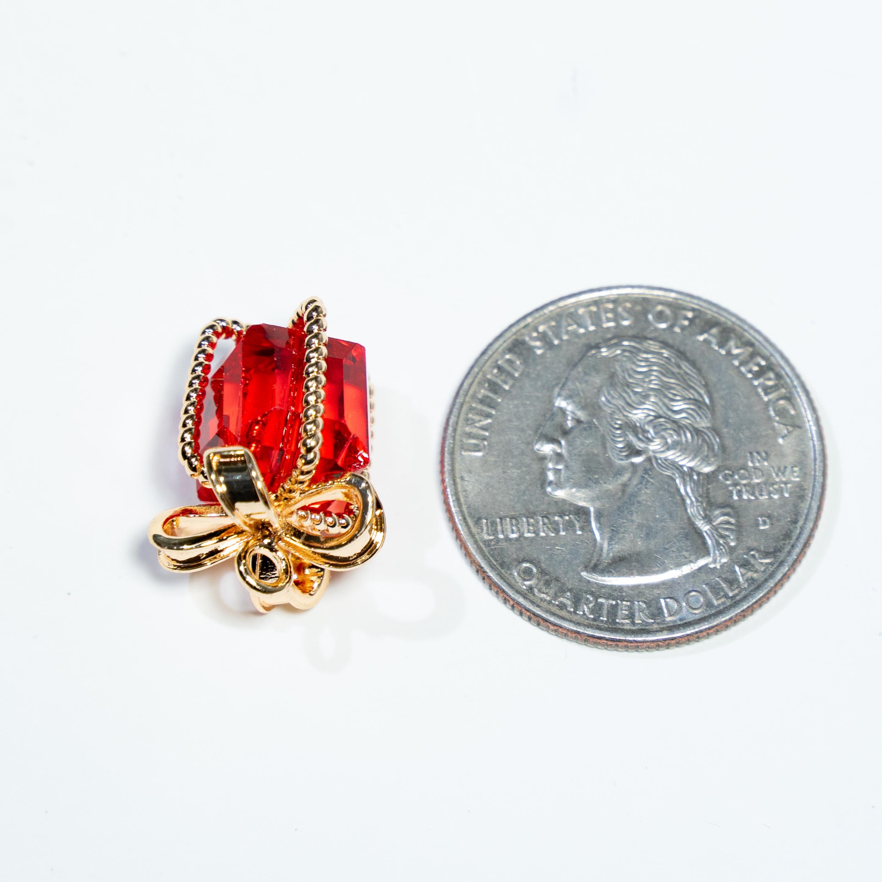 14K Gold Plated Gift Box Charm, Necklace Pendant, Bracelet Charm, Gold ...