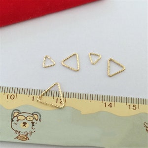14K Gold Filled Open Triangle Jump Rings , Gold Filled Closed Triangle ...