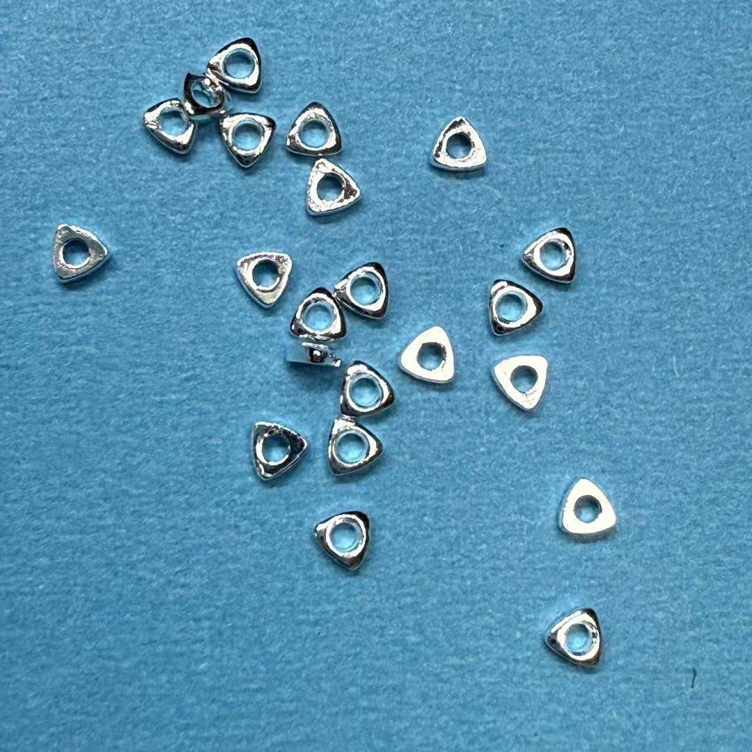 14K Gold Plated Brass Triangle Spacer Beads, 2mm - Etsy