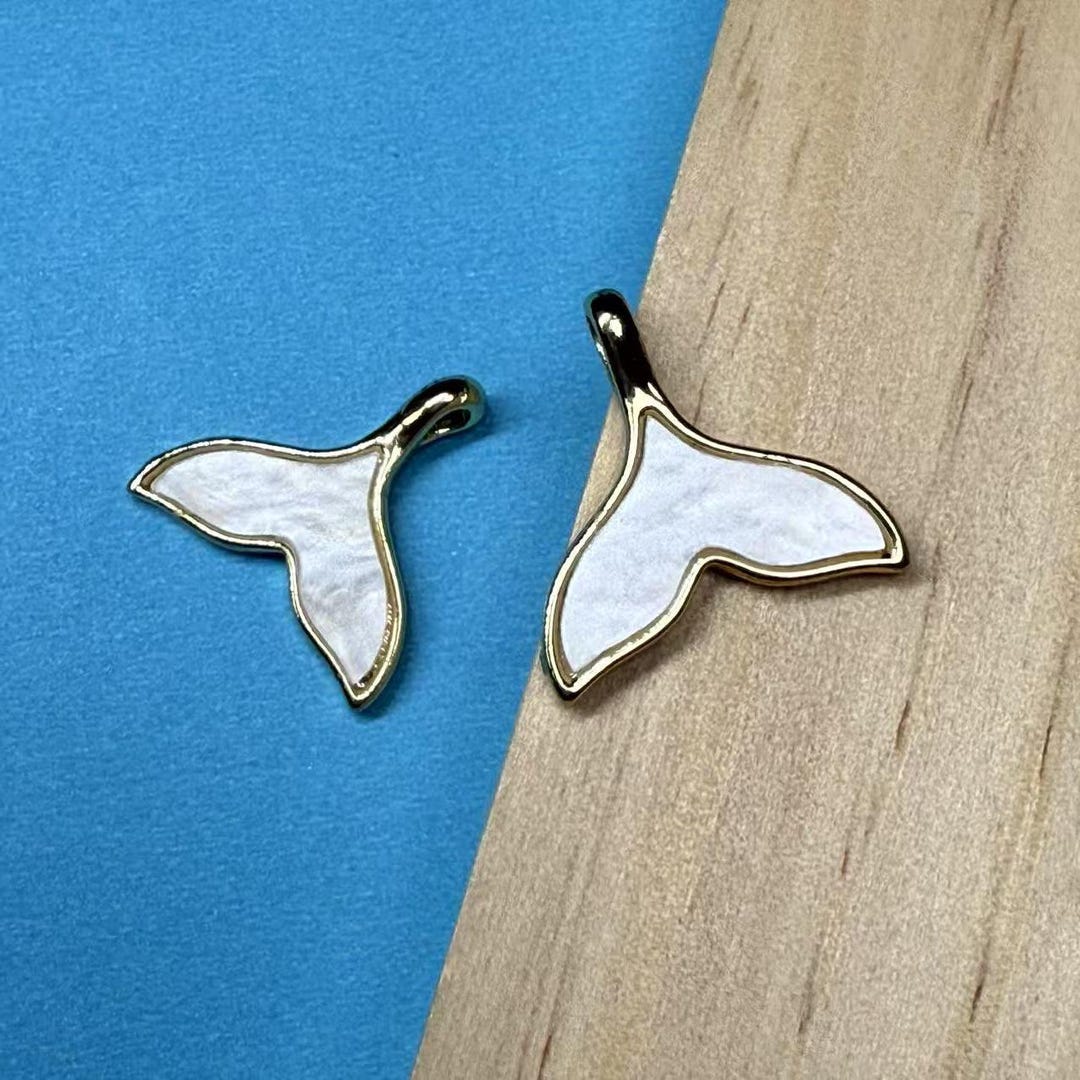 14K Gold Plated Shell Mermaid Tail Charm Pendant, Ocean Bracelet, Sea ...