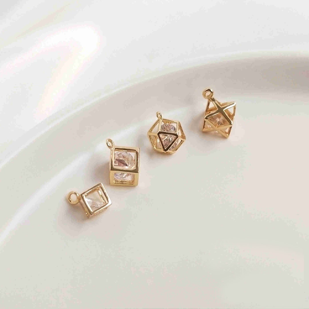 14K Gold Plated Zircon Cube Charm , Gold Tone Geometry Charms for ...