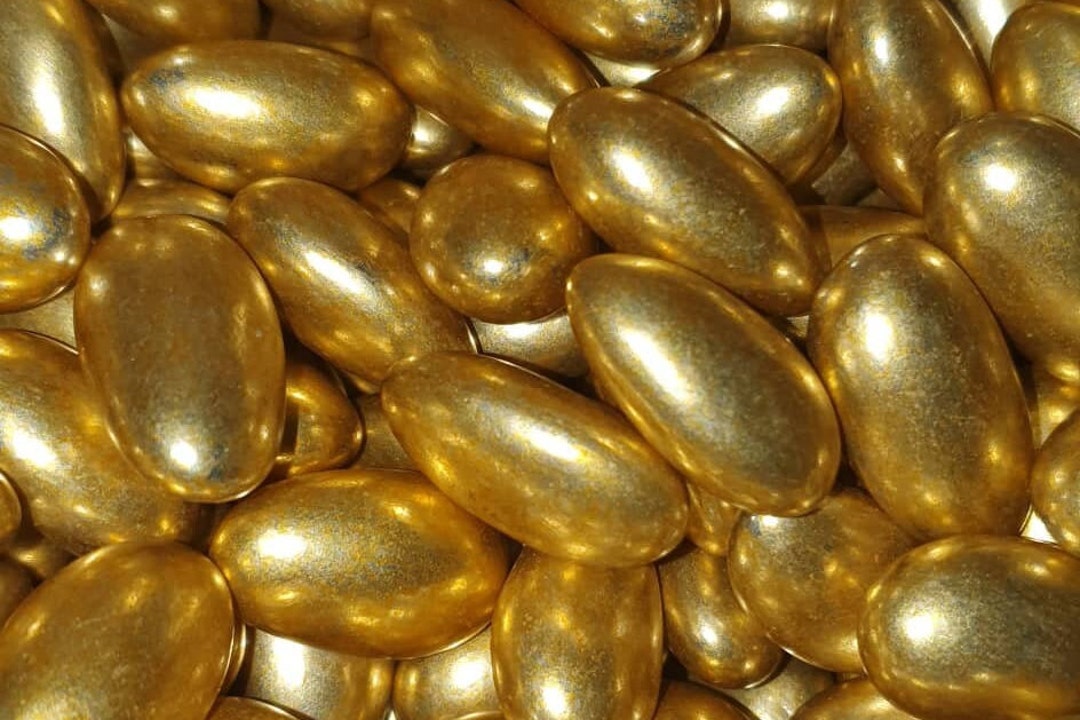 Wedding Almonds / Sugared Almonds Gold Glossy 100 Gr - Etsy