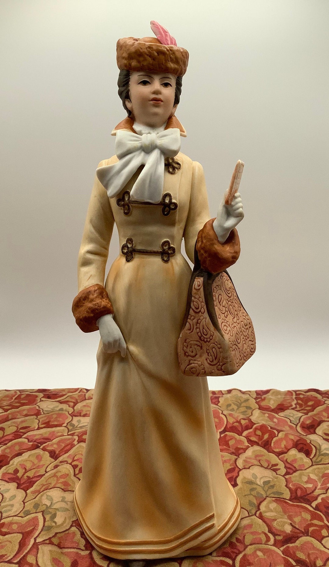 Vintage 1982 Avon MRS. ALBEE President's Club Albee Award Collectible ...