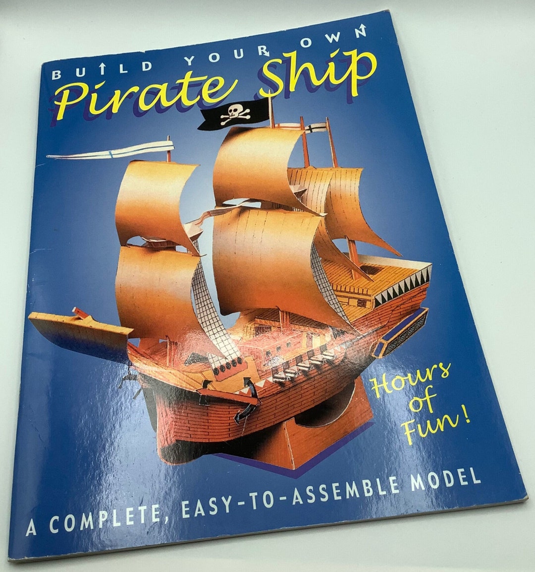 Build Your Own PIRATE SHIP. as New. 2003 Parragon Publishing. Pat Doyle ...