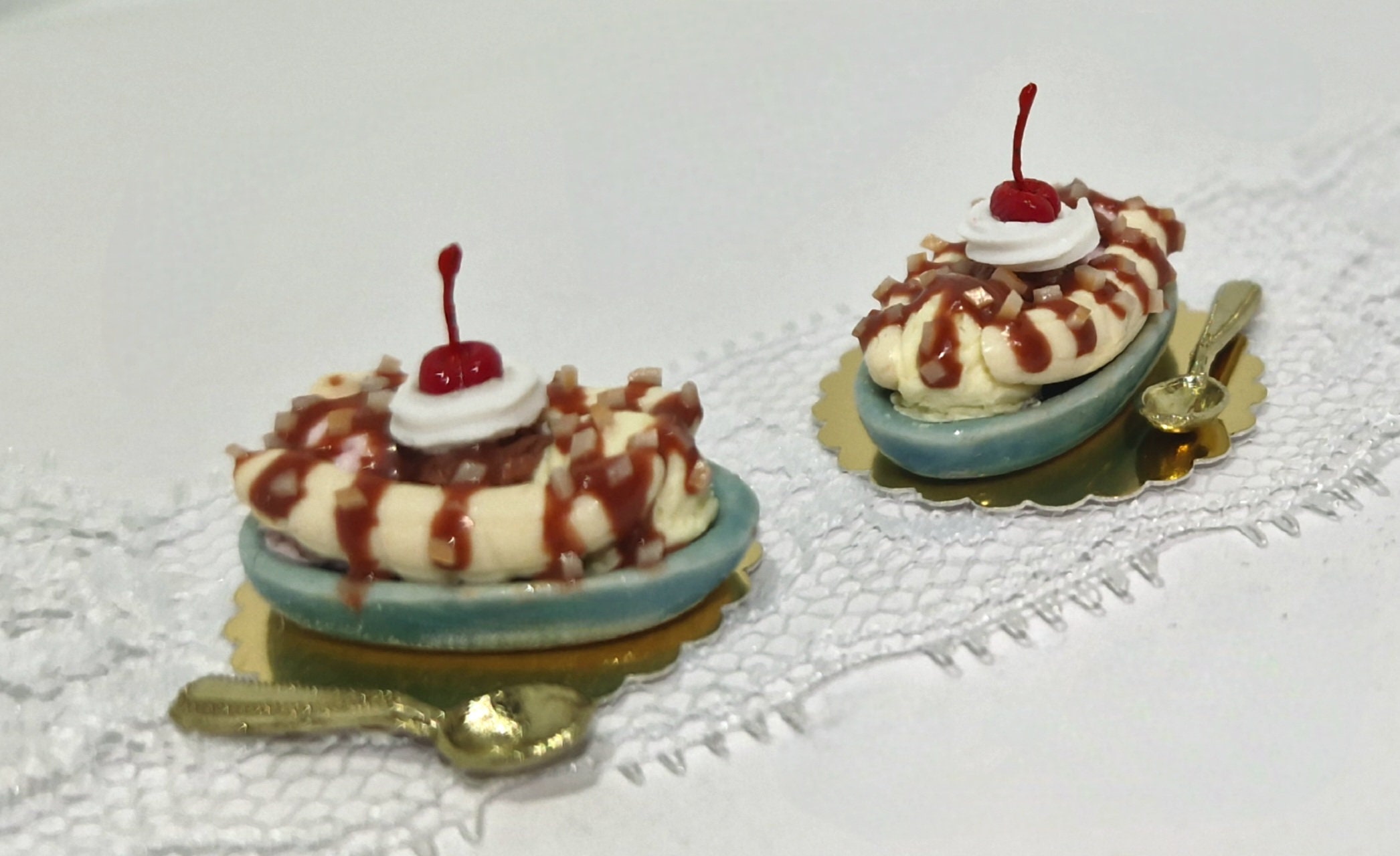 Classic Banana Split Ice-cream Sundaes - Dolls House Miniature Food ...