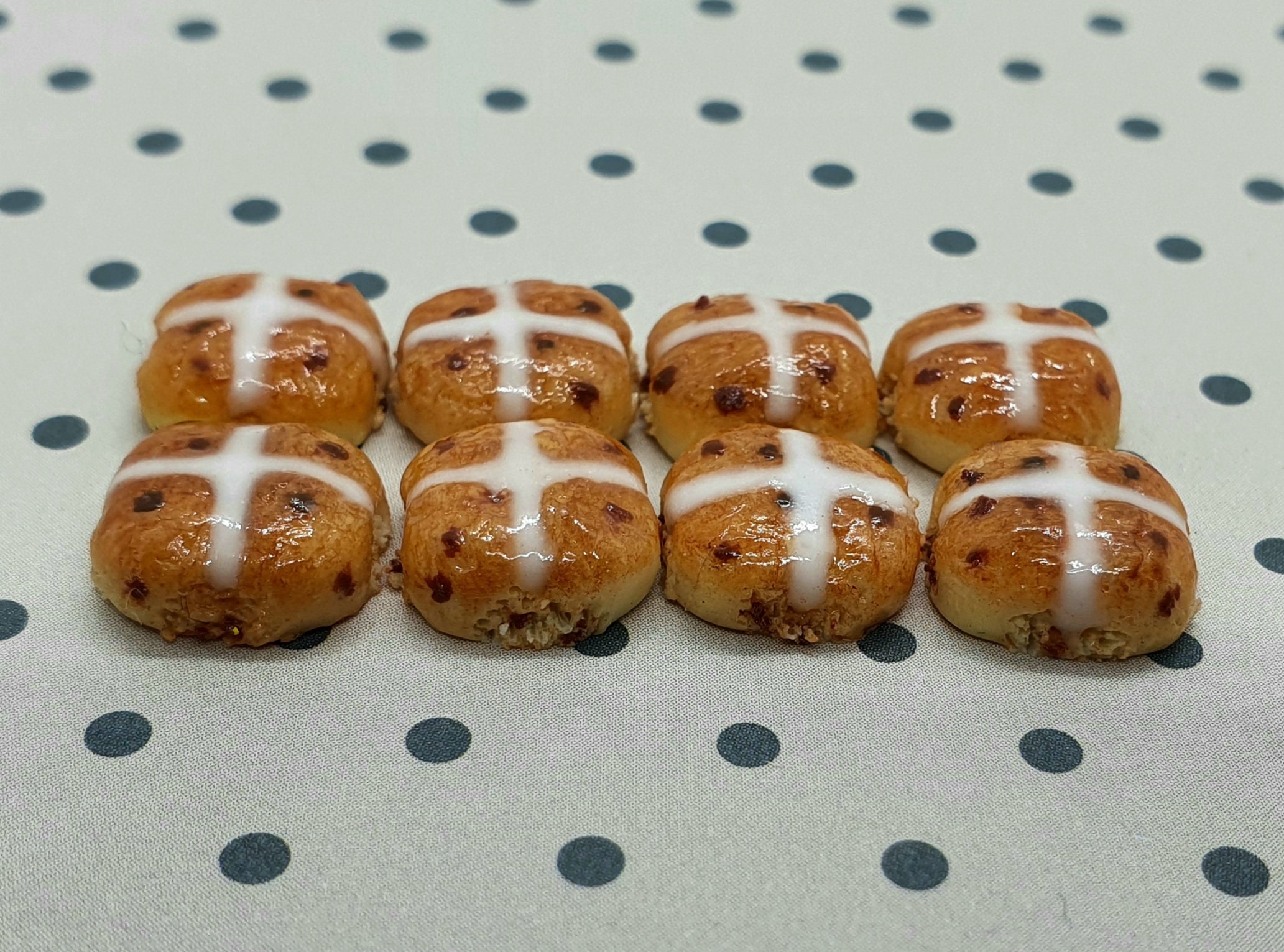 Hot Cross Buns on Stand Dolls House Miniature Easter Food Cake for Doll ...