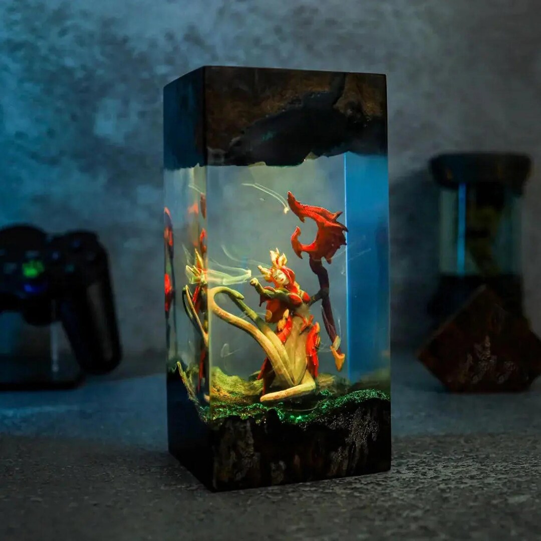 Nami Tidecaller League of Lamp Resin Lamp | Handmade Night Light | Fan ...