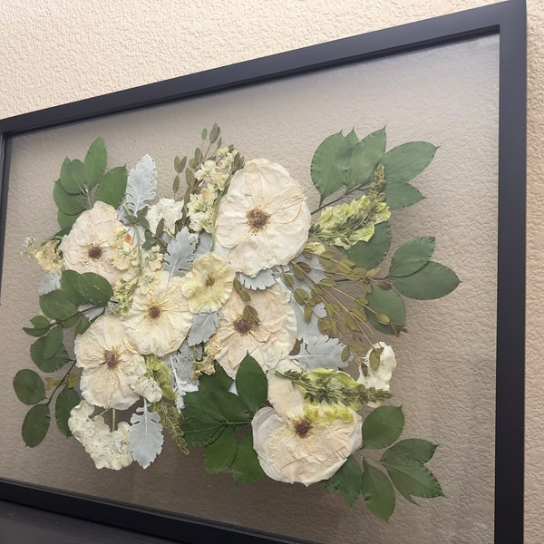 Bouquet Preserve Frame - Etsy