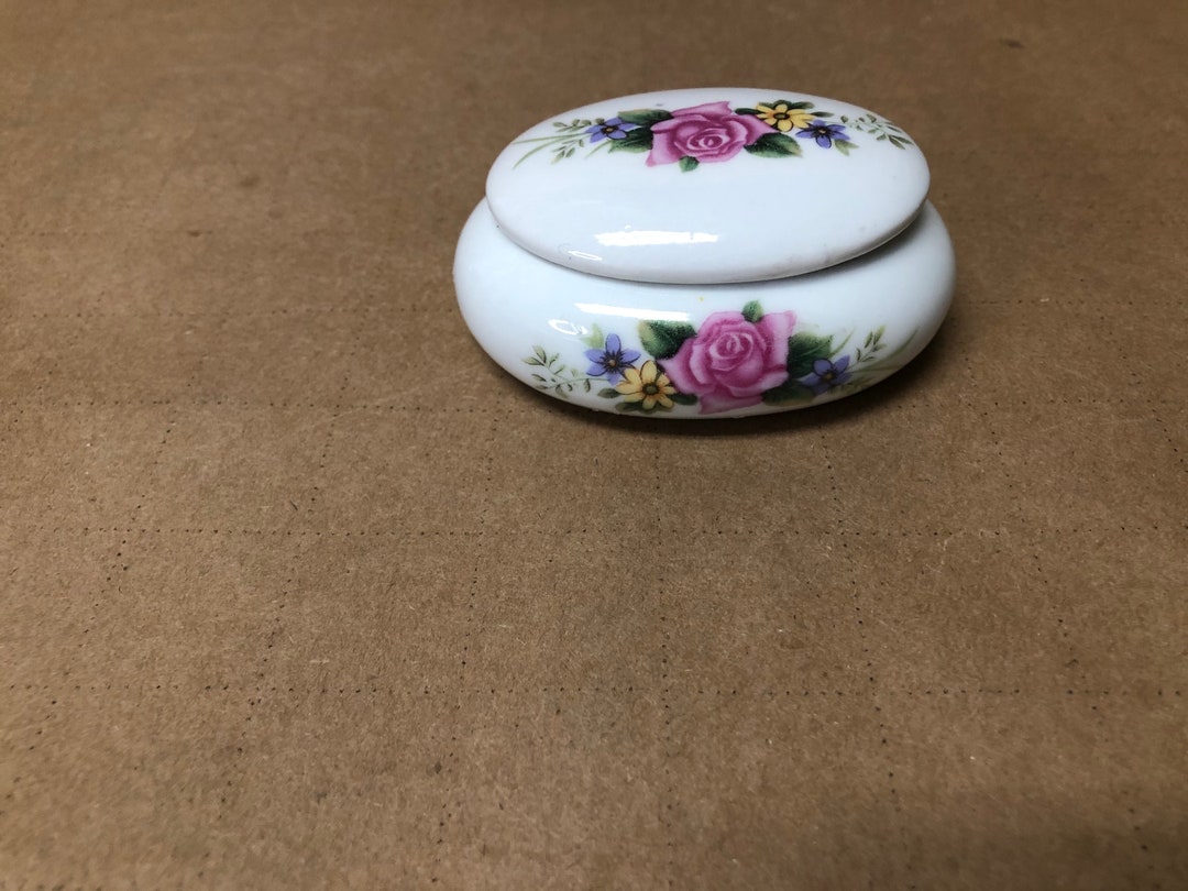 Trinket Box/ Oval Box With Flowers - Etsy