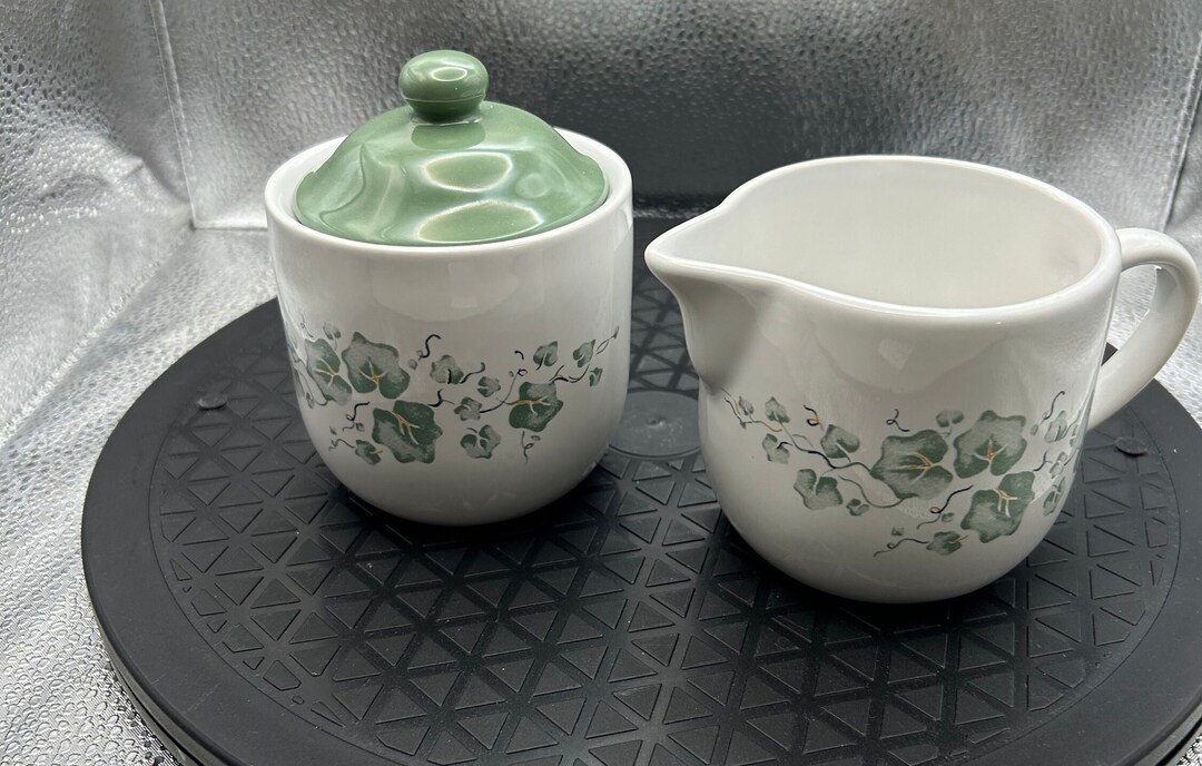 Jay Imports/corelle Callaway Green Ivy Creamer and Sugar Bowl Set ...