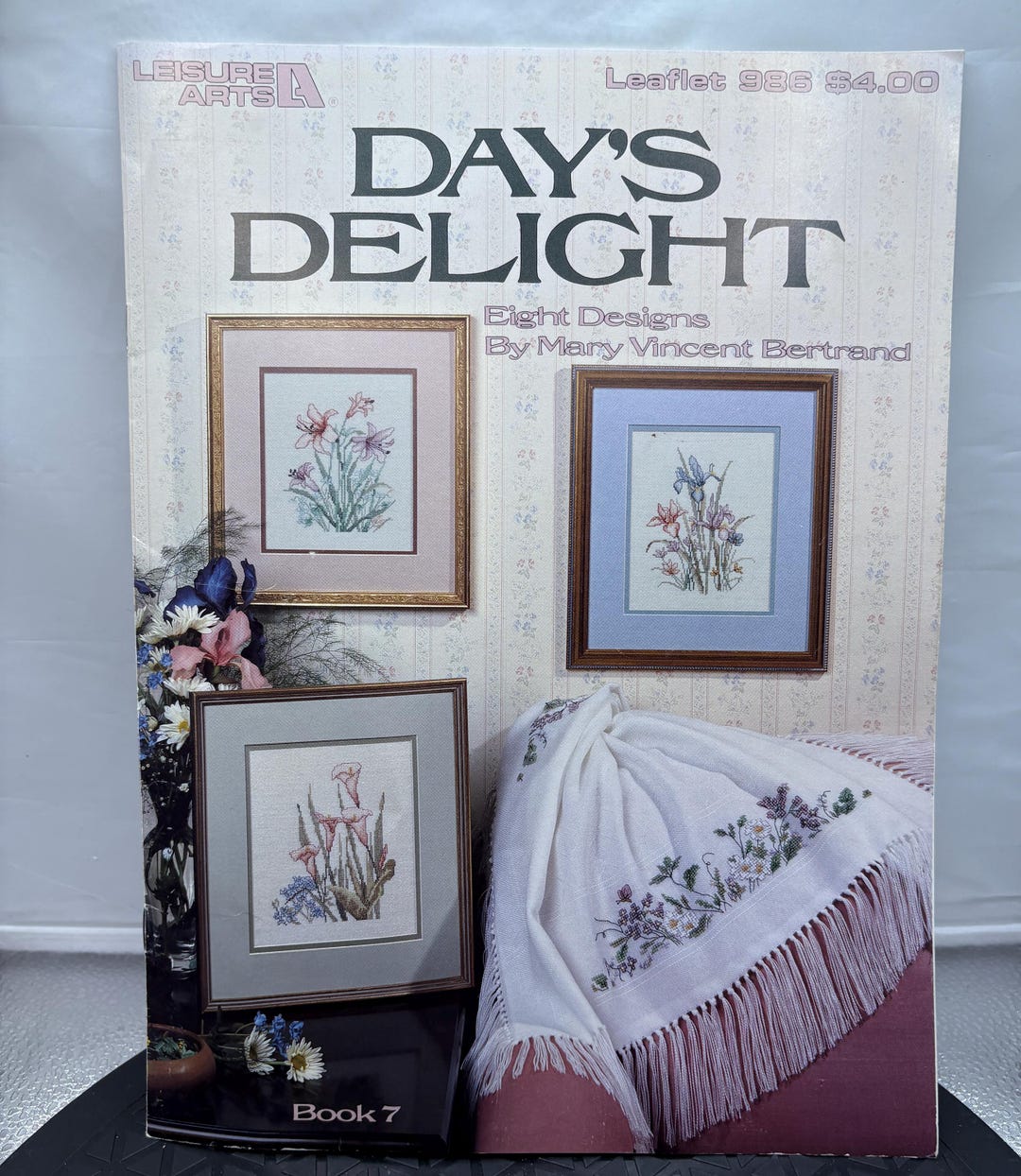 Leisure Arts/mary Vincent Bertrand/day's Delight Floral Cross Stitch ...