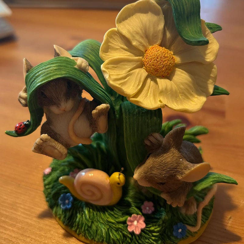 Charming Tails - Etsy