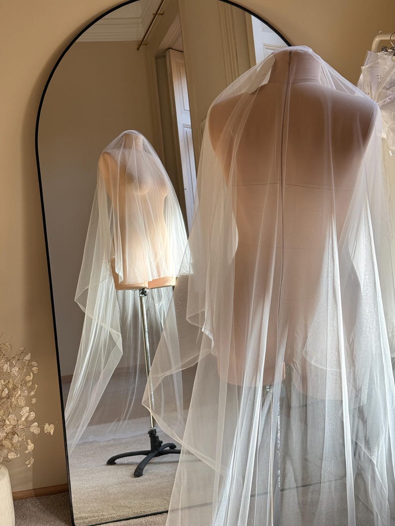 Simple White off Wedding Veil, Two Tier Soft Wedding Veil, Cathedral ...