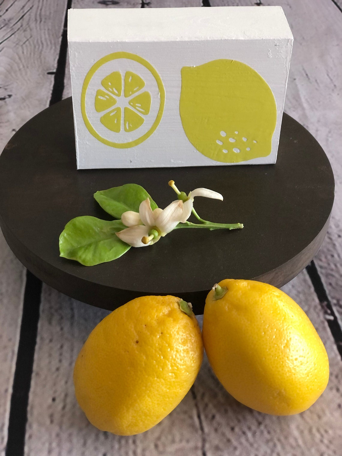 Lemon decor Lemon tiered tray decor Fruit decor Spring - Etsy.de