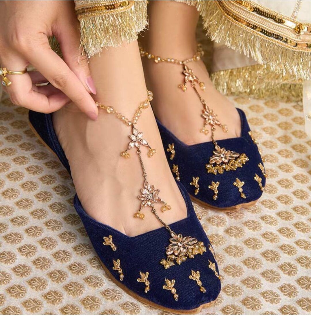 Embroidered Velvet Jutti – Handmade Ethnic Flats With Cushion Sole - Etsy