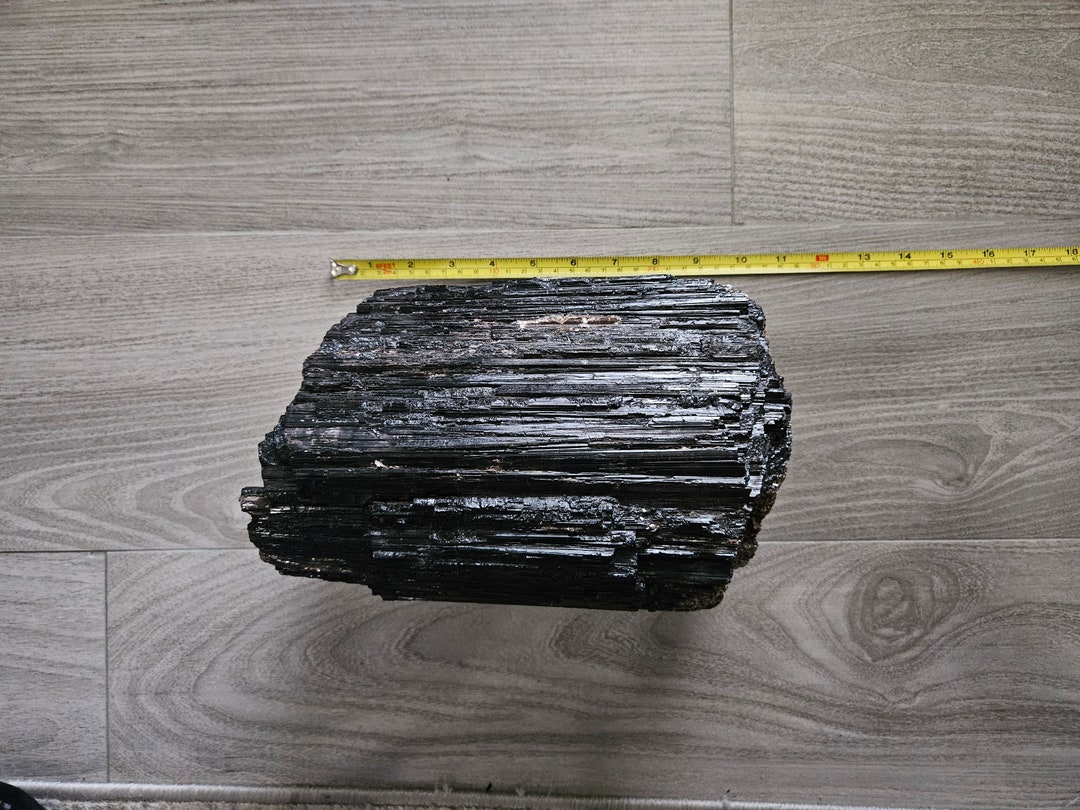 Black Tourmalime/golden Mica Log Museum Quality 22 Lbs Brazil - Etsy UK
