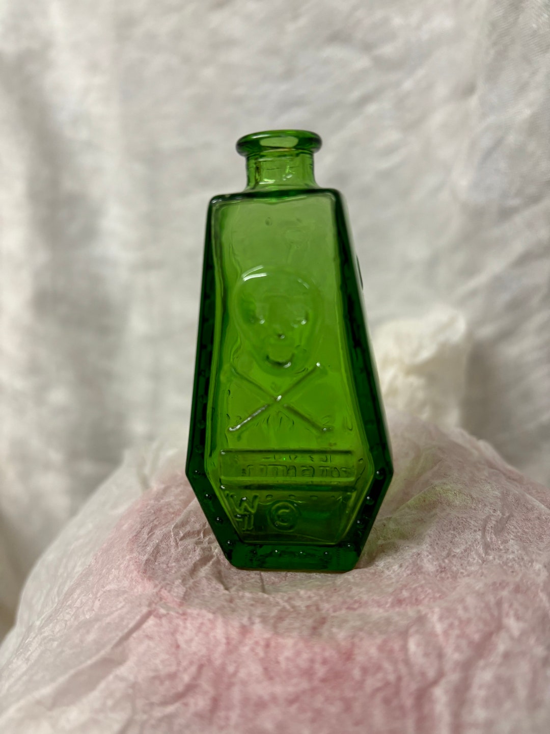 Wheaton NJ Green Poison RIP Skull Crossbones Coffin Shape Minature 3 ...