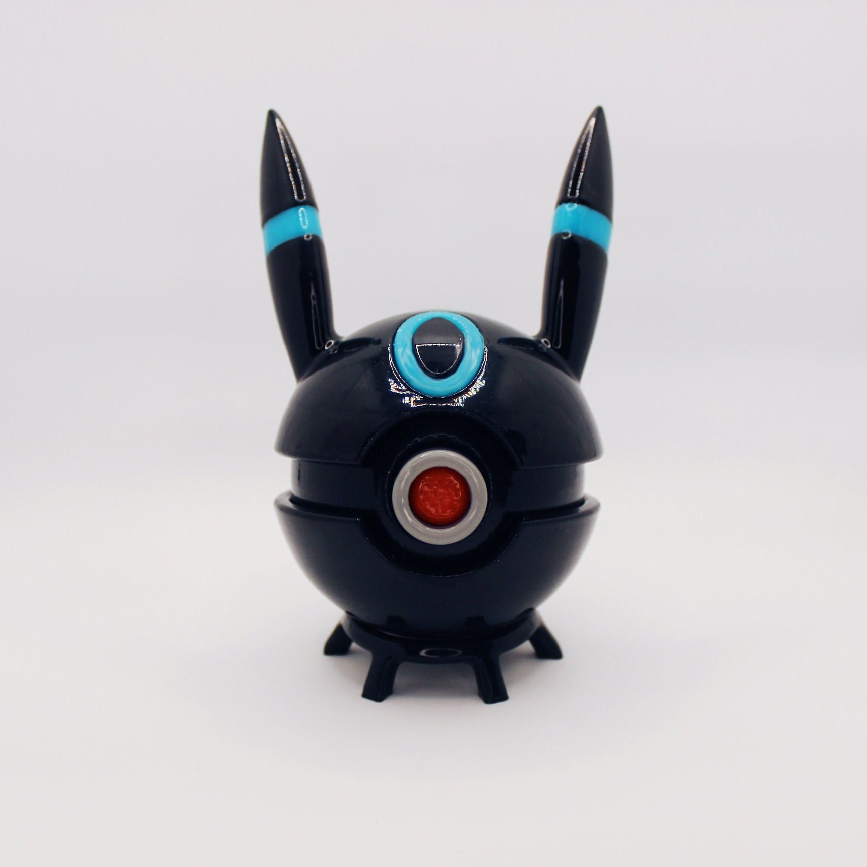 Shiny Umbreon Themed Pokeball 3D Printed - Etsy Australia