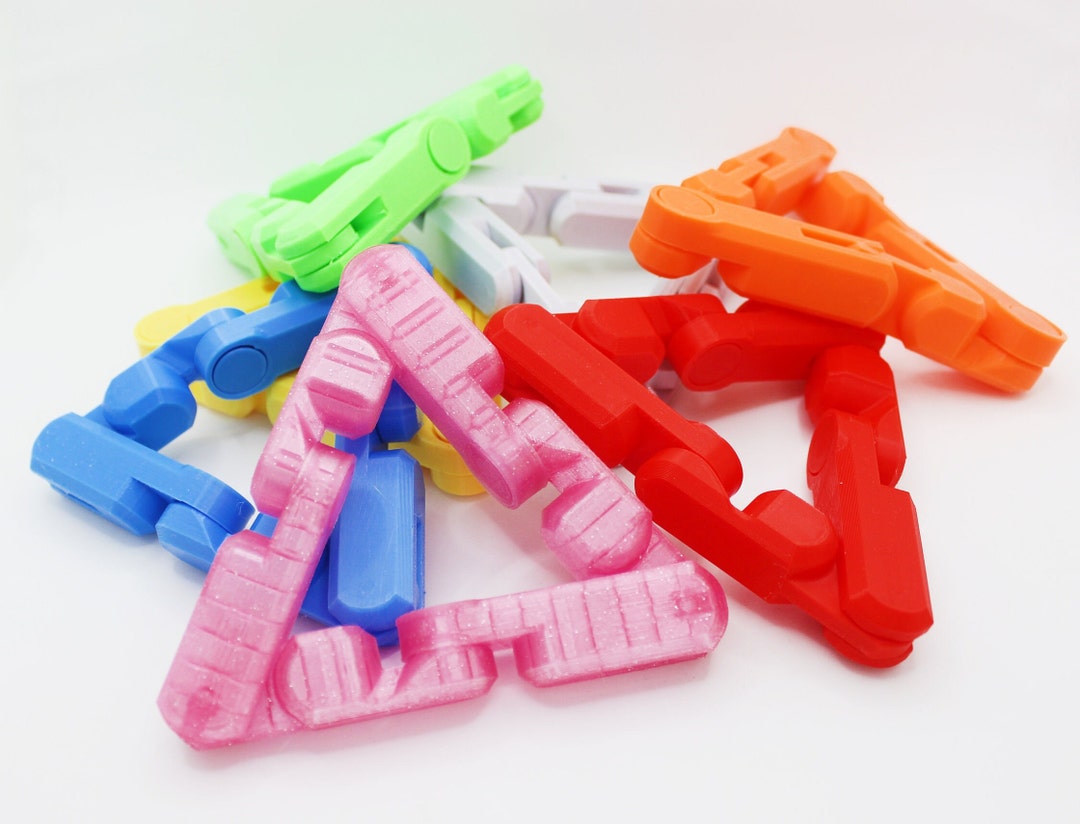 3D Printed Infinity Triangle - Etsy