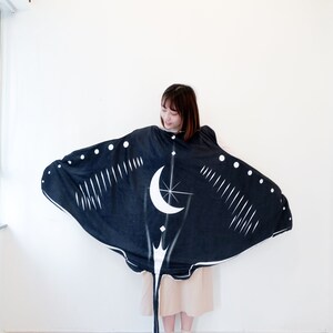 Stingray Cape - the Moon - Etsy