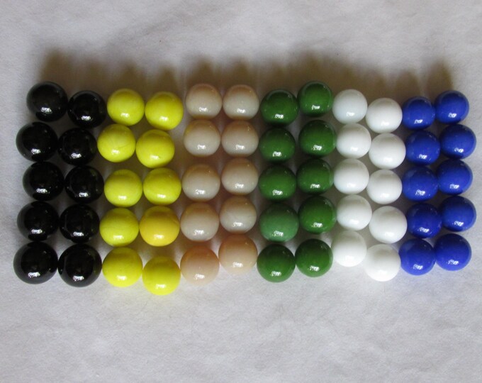Lot of 60 Small Game Marbles, Ten Each of Blue, White, Green, Beige ...