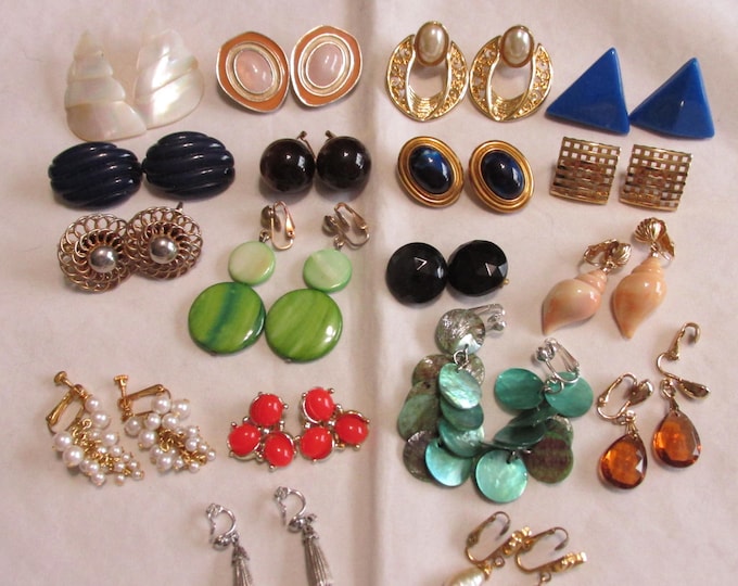 Vintage Lot of 18 Pairs of Wearable Earrings, One Designer Pair, Faux ...