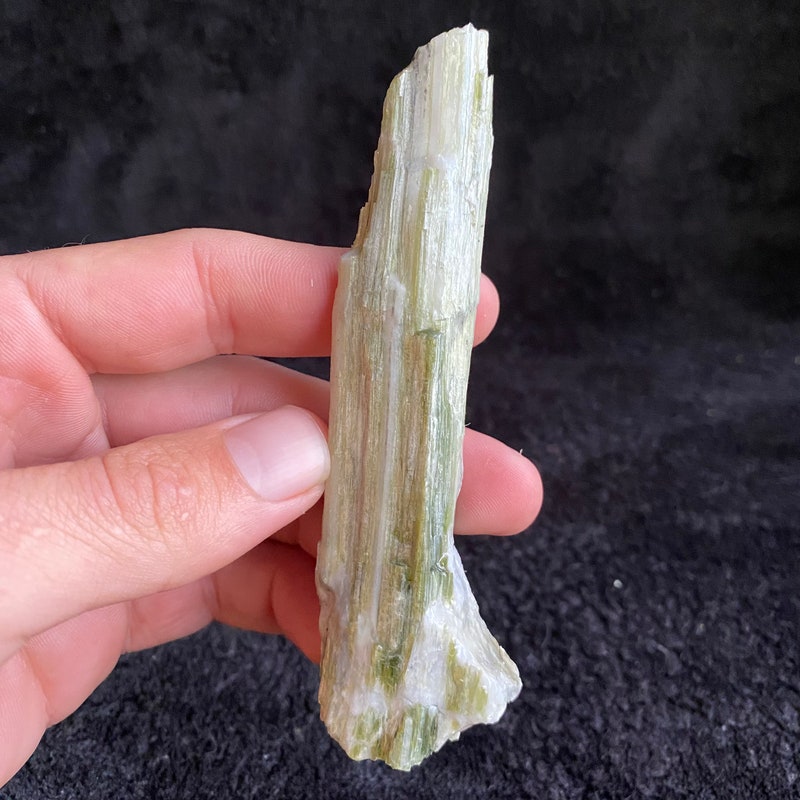 Actinolite - Etsy