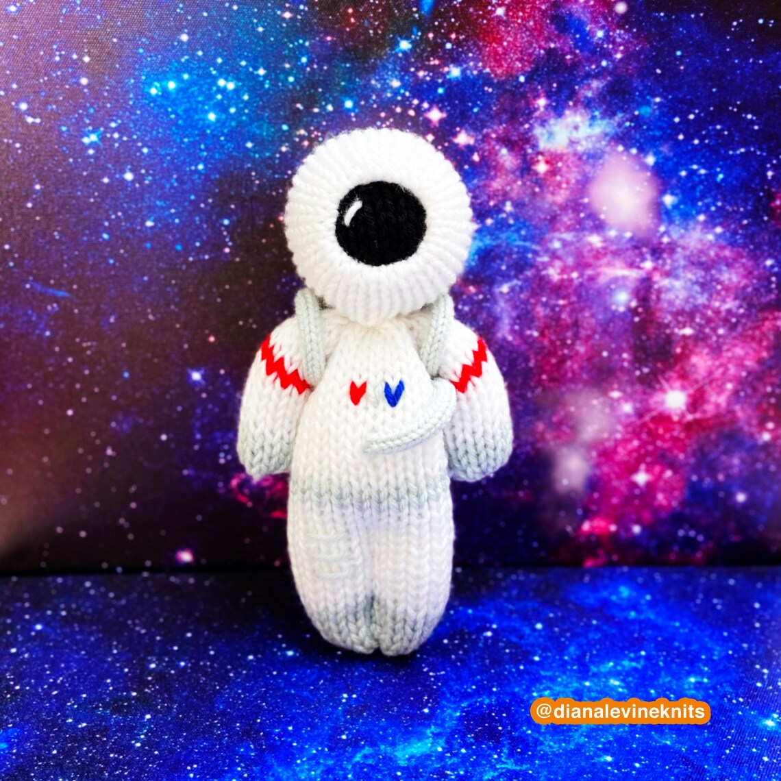 Astronaut Knitting Machine PATTERN for 22 Needle - Etsy