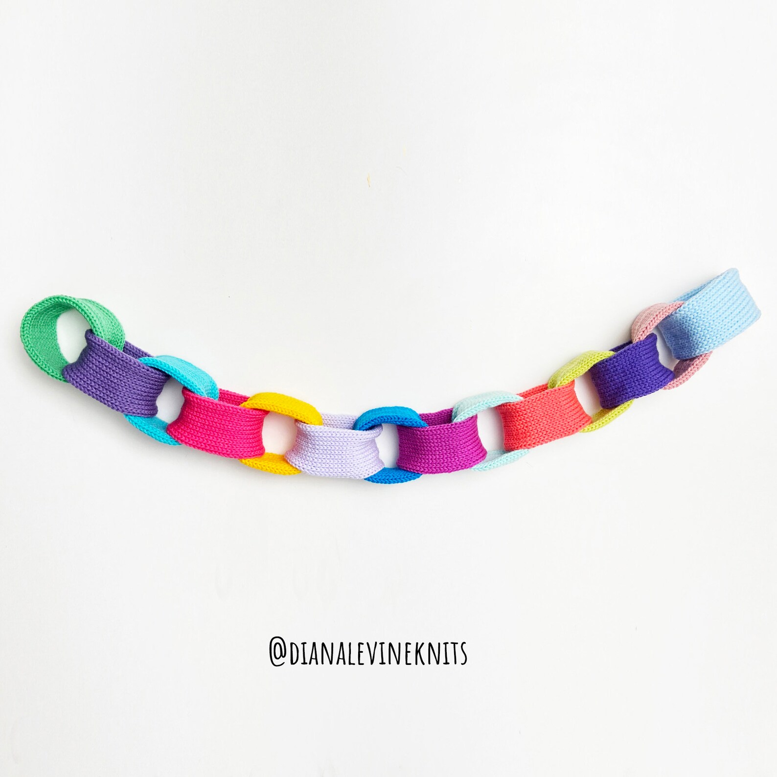 Chain-link Wall Garland PATTERN for 22 Needle Addiexpress or - Etsy