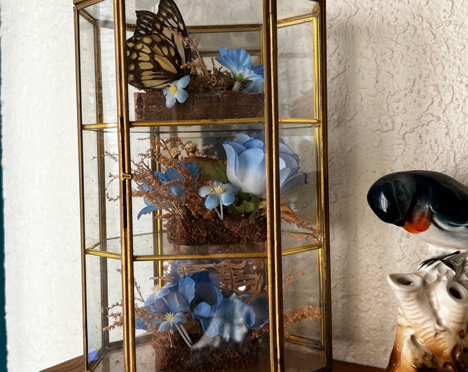 Vintage Mini Curio Cabinet With Butterflies/flowers - Etsy