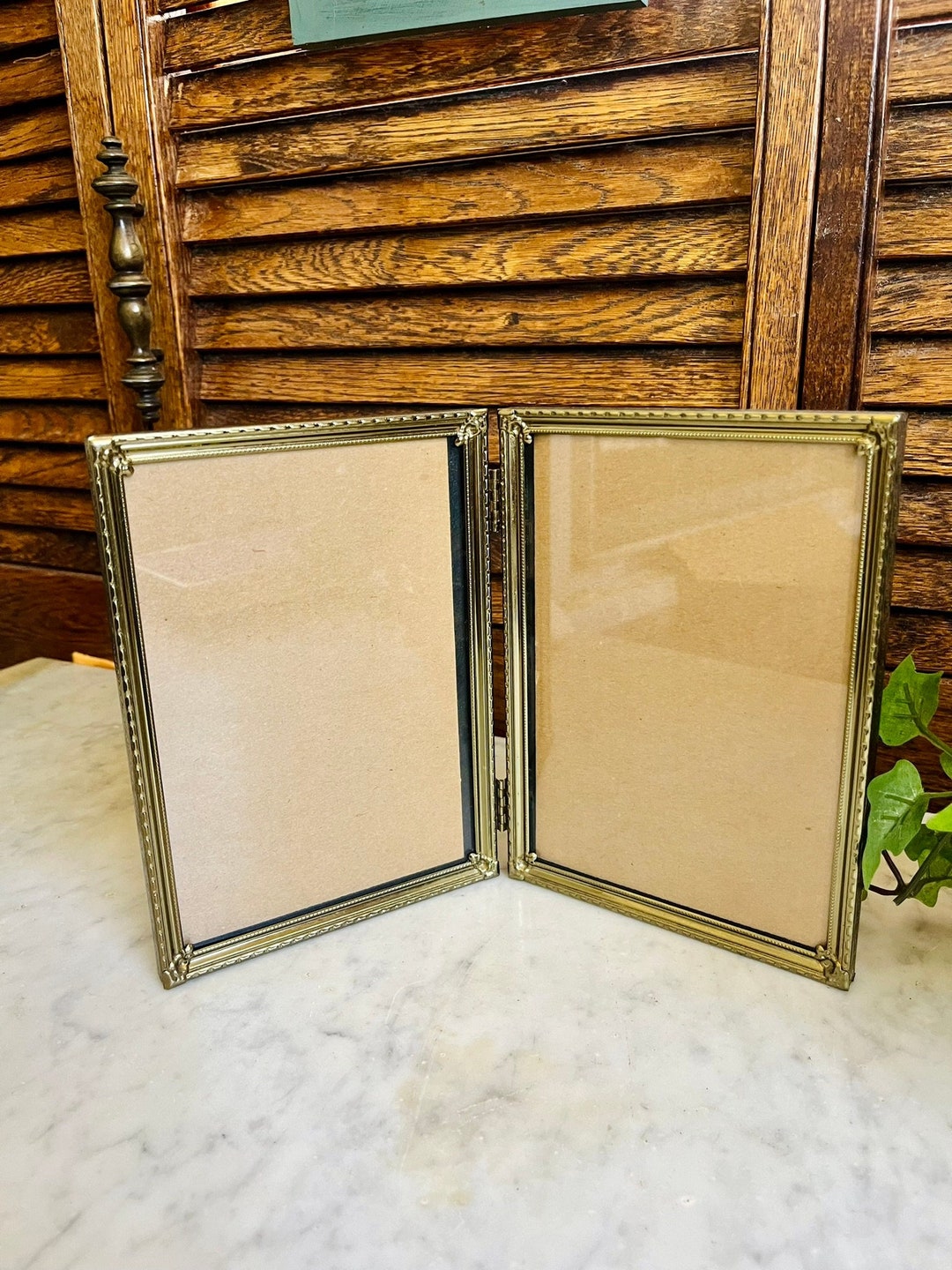 Vintage Brass Bi-fold Picture Frame 5x7 109 - Etsy