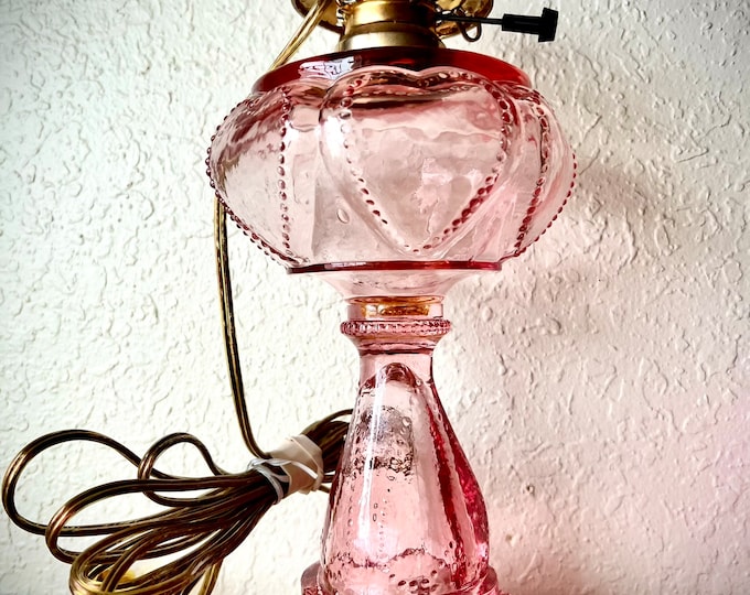 Vintage Pink Depression Glass Queen of Hearts Oil Lamp - Etsy