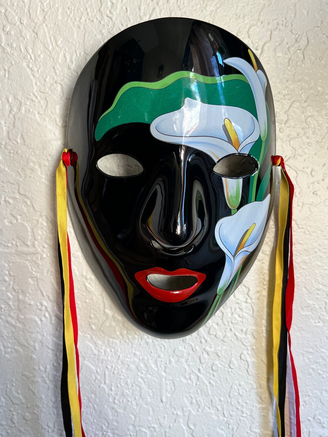 Vintage Masquerade Lily Wall Art Mask - Etsy