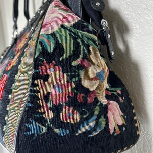 Mellow World flower Shop Hand-beaded Tapestry Zip - Etsy