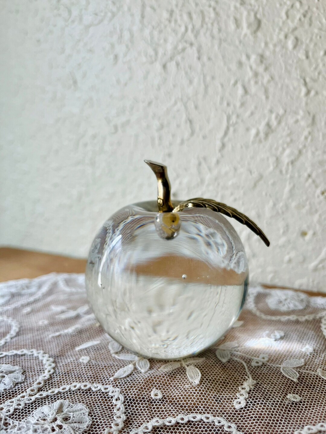 Crystal Apple Paperweight With Brass Stem and Leaf - Etsy
