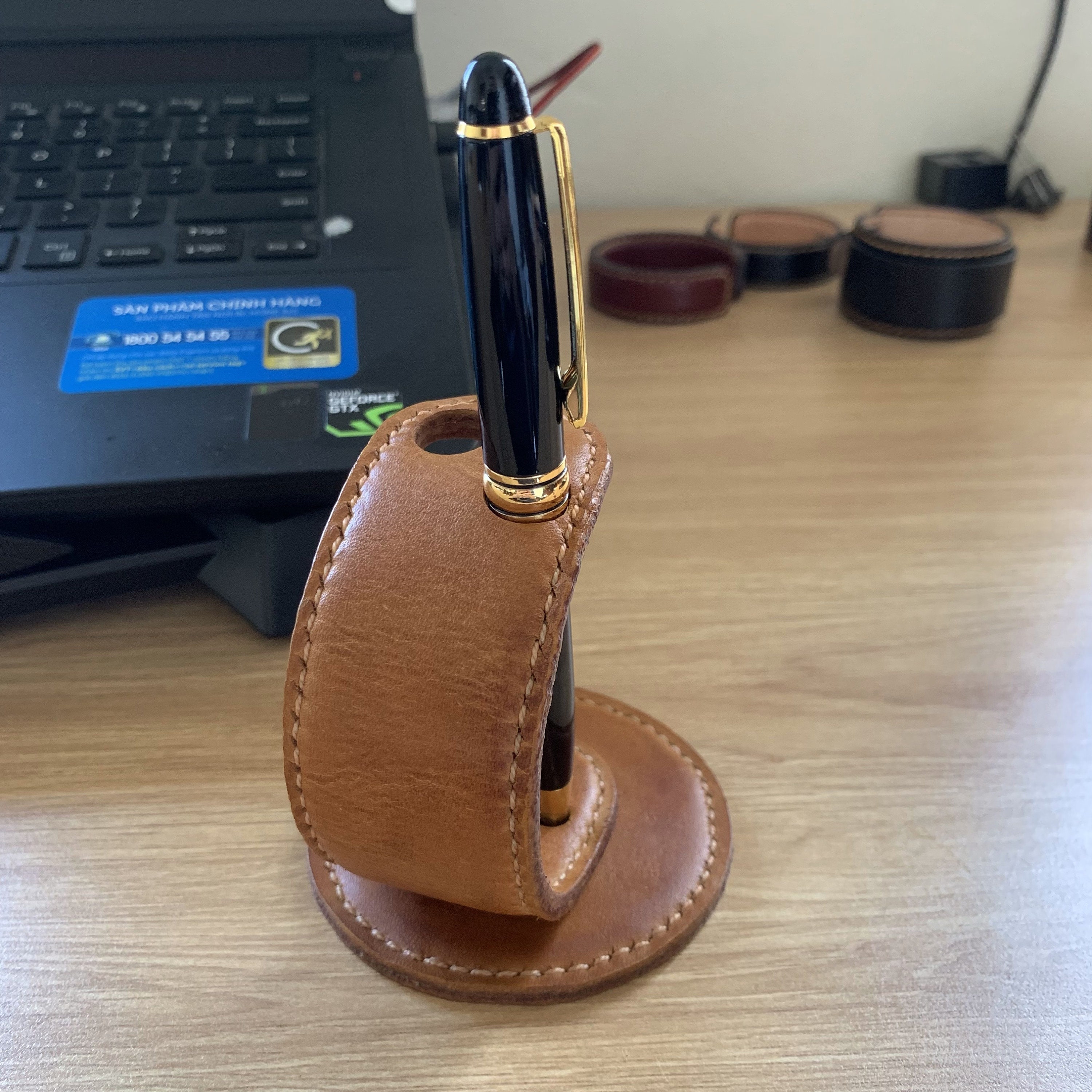 Leather Desk Pen Holder, Leather Pen Stand for Desk, Gift for Boss ...