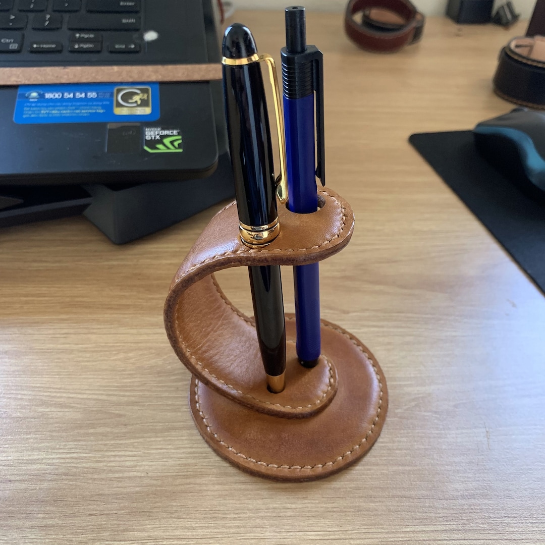 Leather Desk Pen Holder, Leather Pen Stand for Desk, Gift for Boss ...
