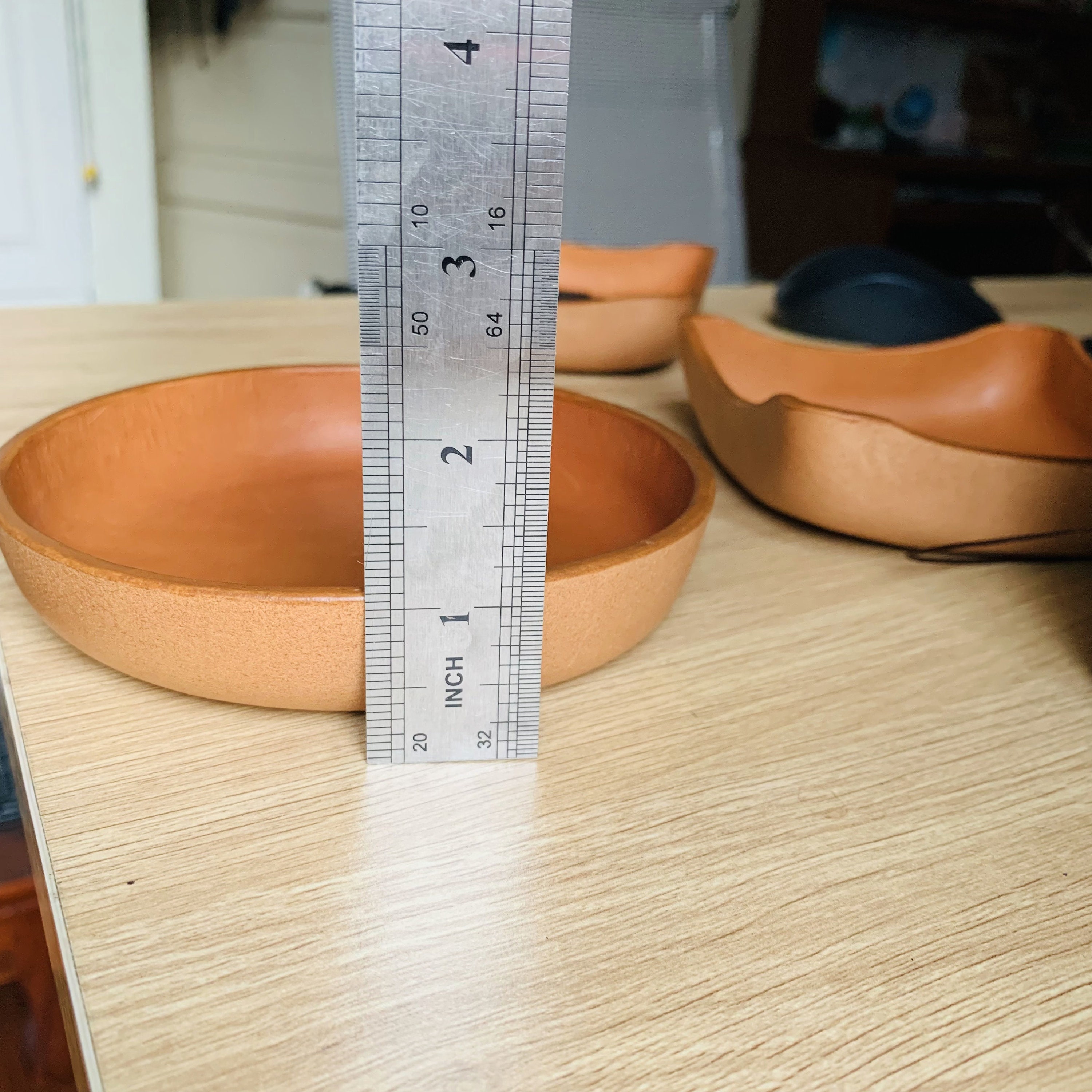 Round Leather Valet Tray Desk Organizer Leather Tray for | Etsy