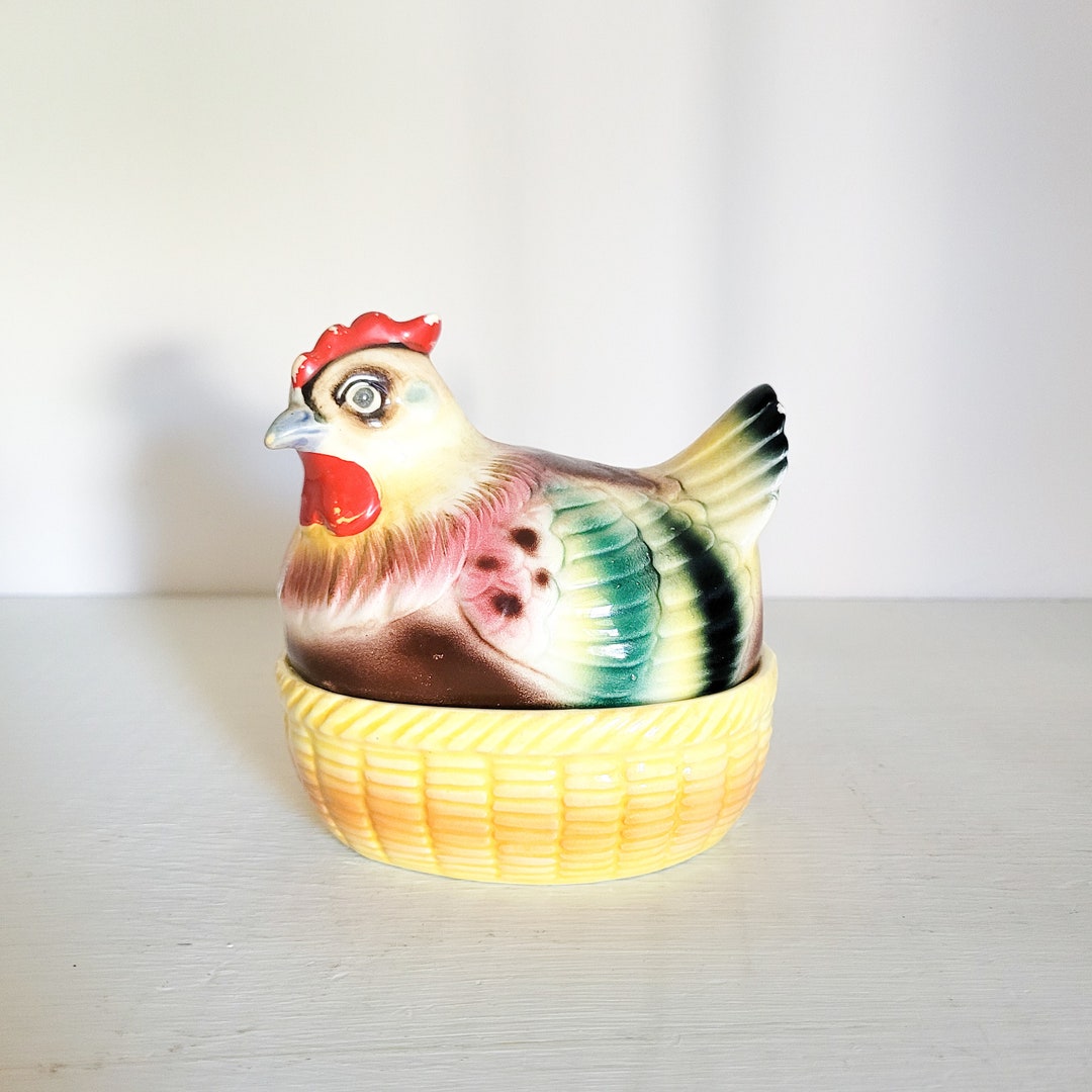 Ceramic Hen on Nest With Salt and Pepper Eggs, Vintage Salt and Pepper ...