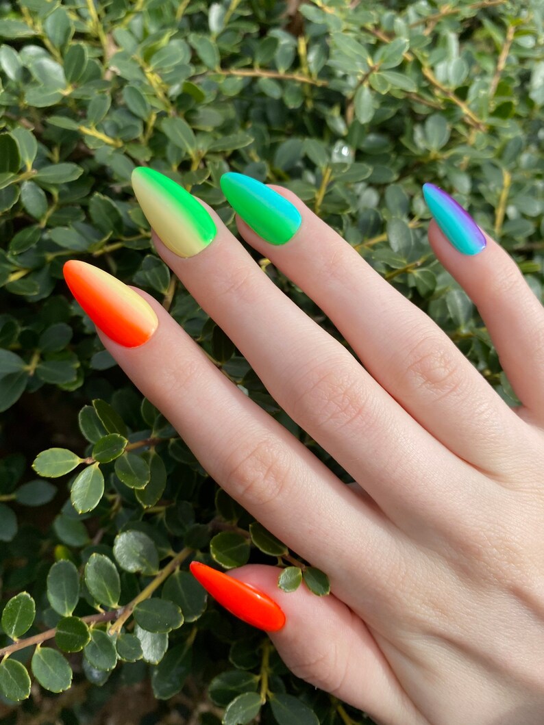 Rainbow Nails / Rainbow Gradient Press on Nails | Etsy