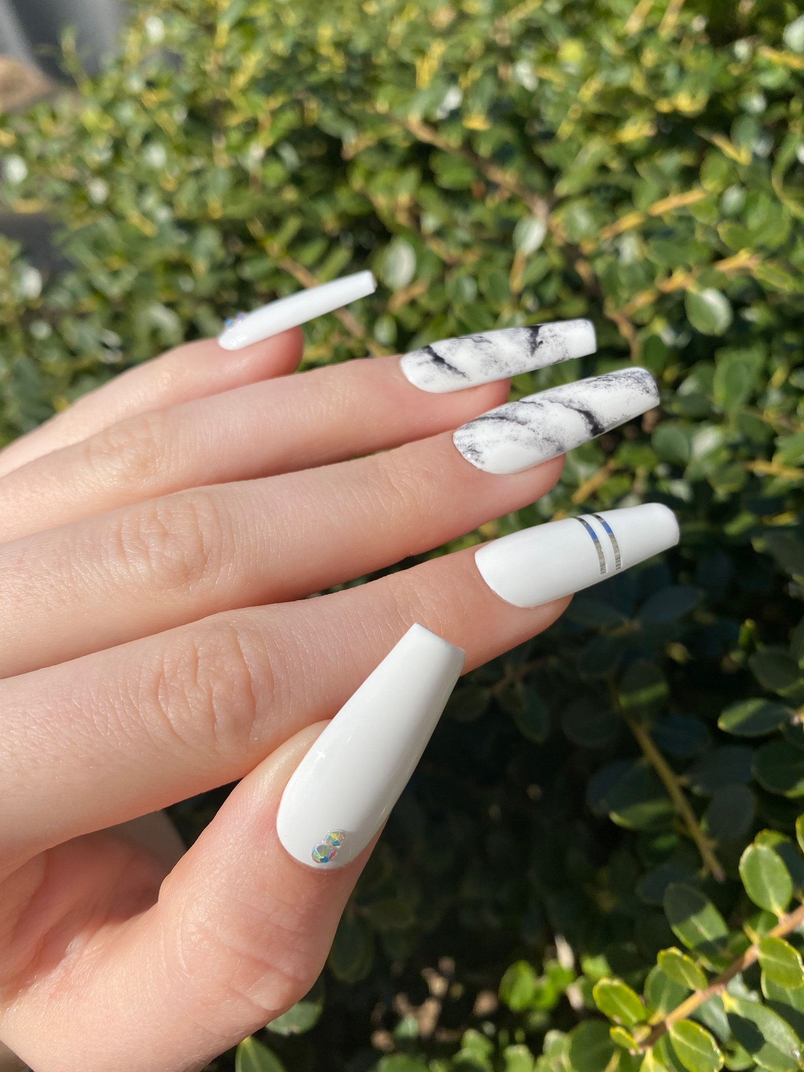 White Marble Granite Press-on Nails / Luxury Press on Nails - Etsy