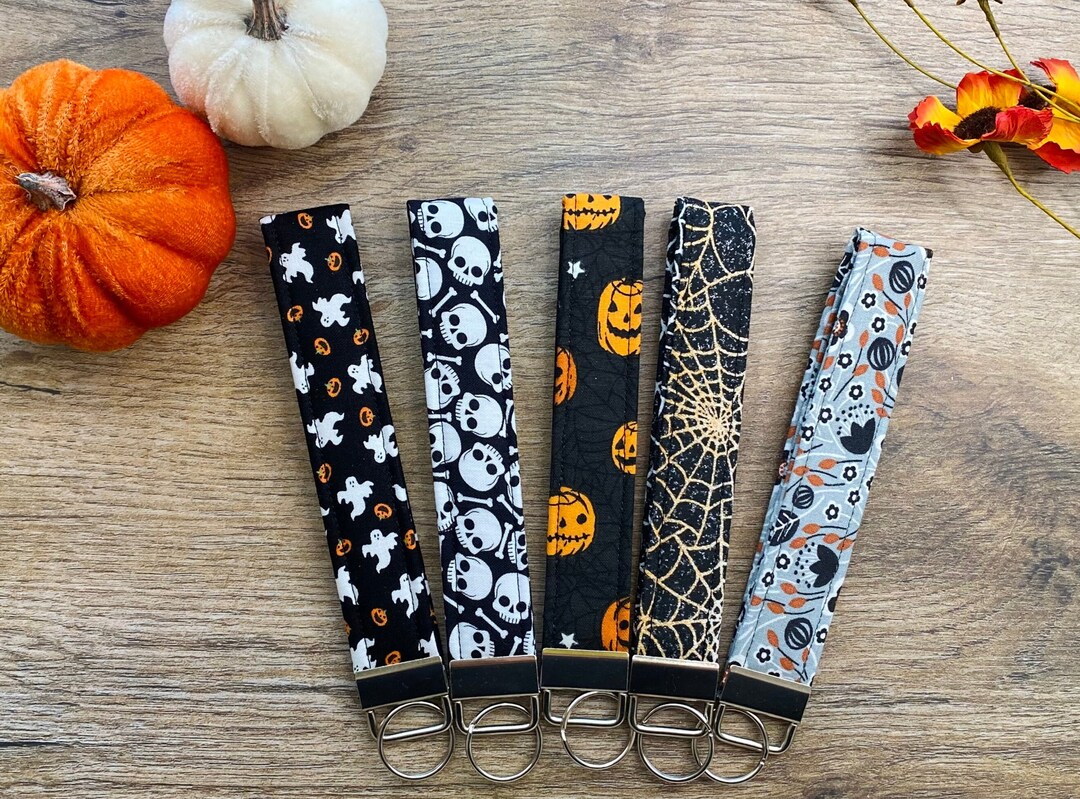 Halloween Key Fobs Wrist Lanyards Holiday Key Chains - Etsy