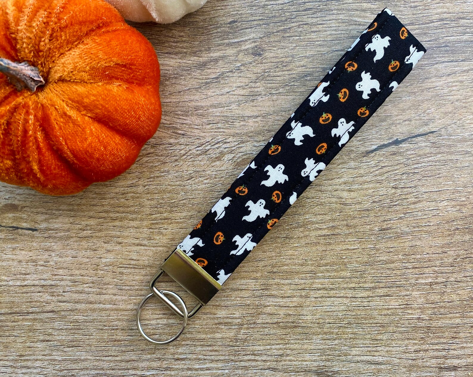 Halloween Key Fobs Wrist Lanyards Holiday Key Chains - Etsy