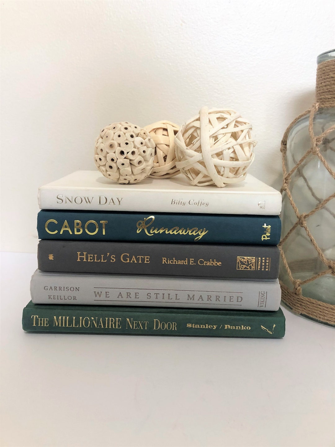 Green Book Stack Gray Book Bundle Books by Color Bookshelf - Etsy