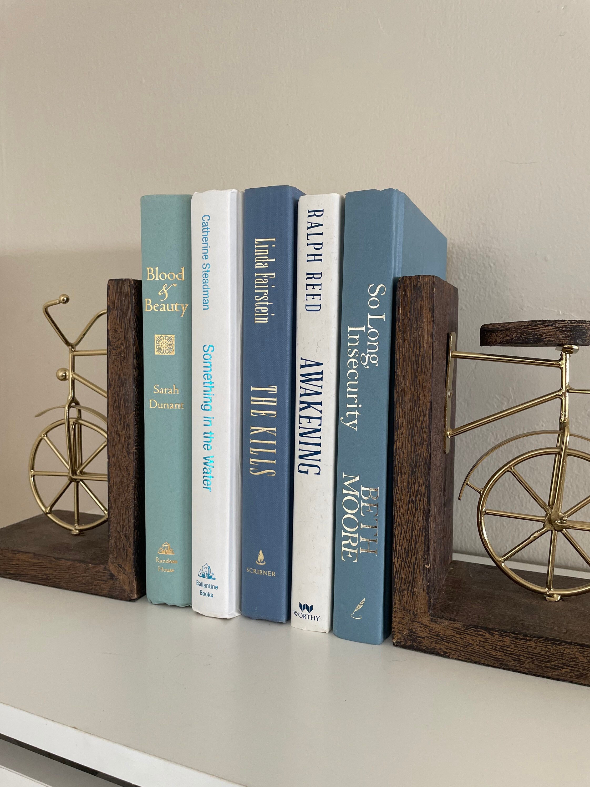 Decorative blue and white books for bookshelf or coffee table - Etsy Polska