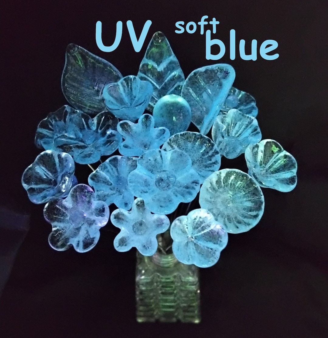 SOFT BLUE GLOW Uv Reactive Glass Flowers; Miniature Tiny Small Glass ...