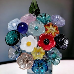 Deluxe Bestsellers Bouquet Mini Glass Flower/leaf Bouquet With 17 ...